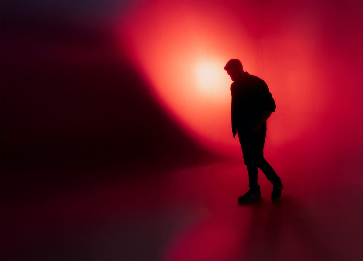 Too Real to Be Fake: Ray Hawthorne Isn’t Holding Back