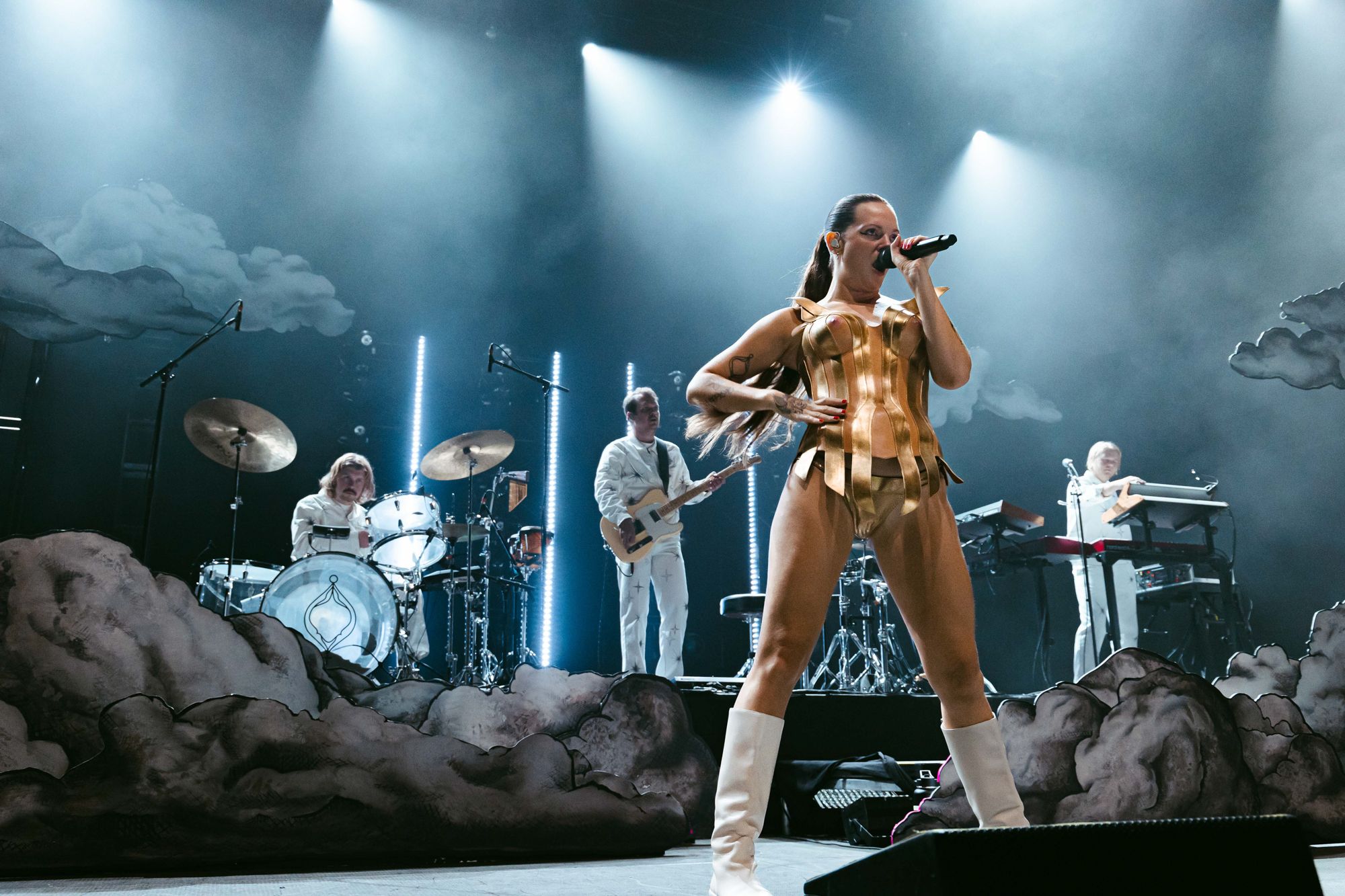 Tove Lo's Dirt Femme Tour: A Night of Pop Magic at the Anthem