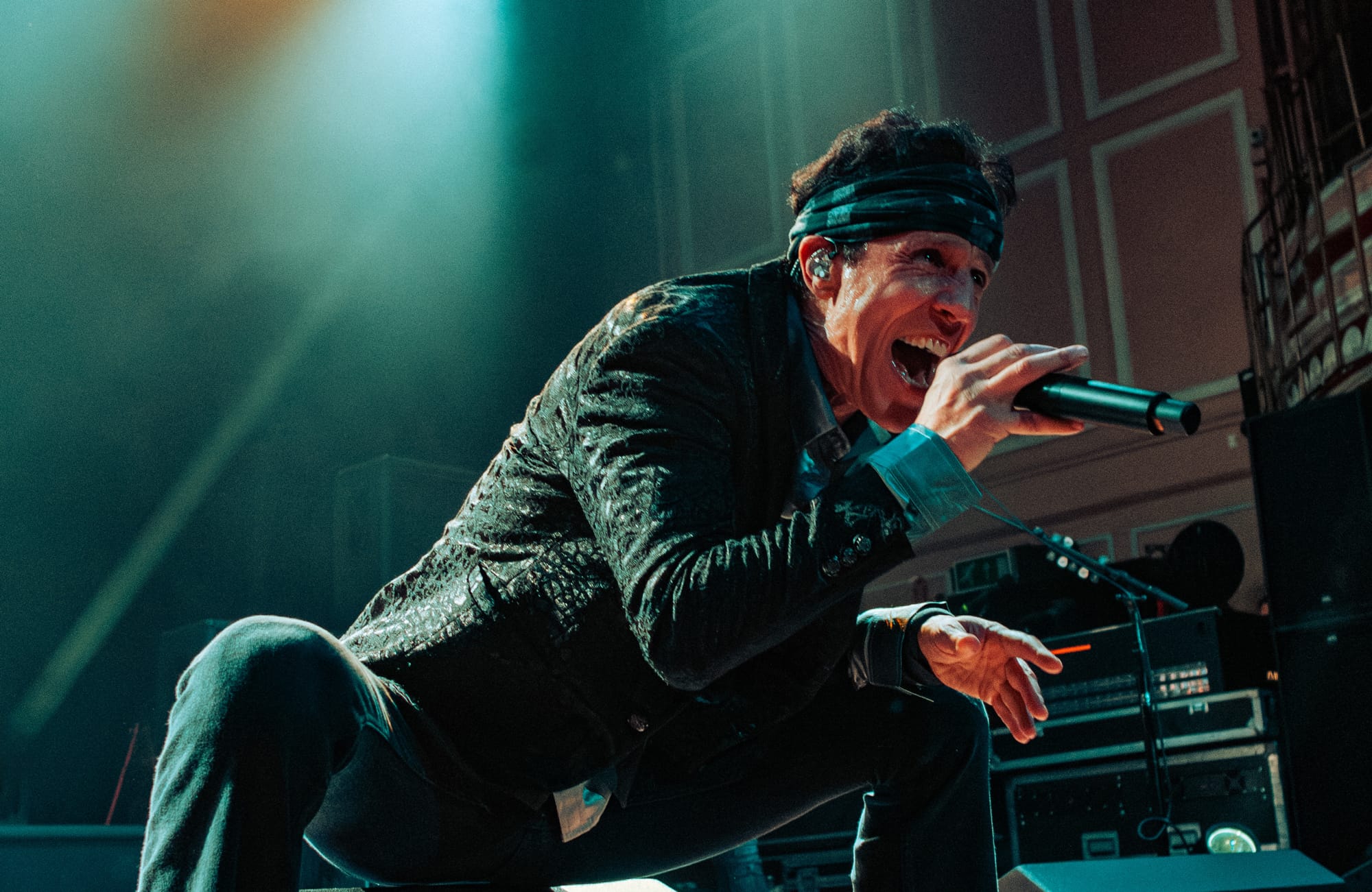 Extreme Touches Down in the UK With a Blistering Show in Newcastle